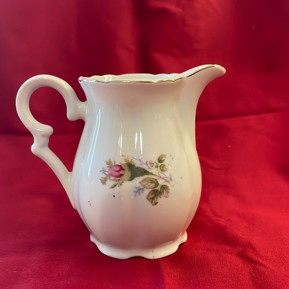 Accents | Vintage Moss Rose Creamer | Poshmark
